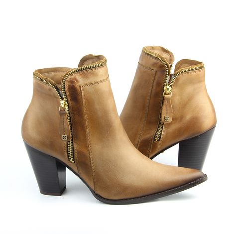 Grande diversidade em Botas em Couro